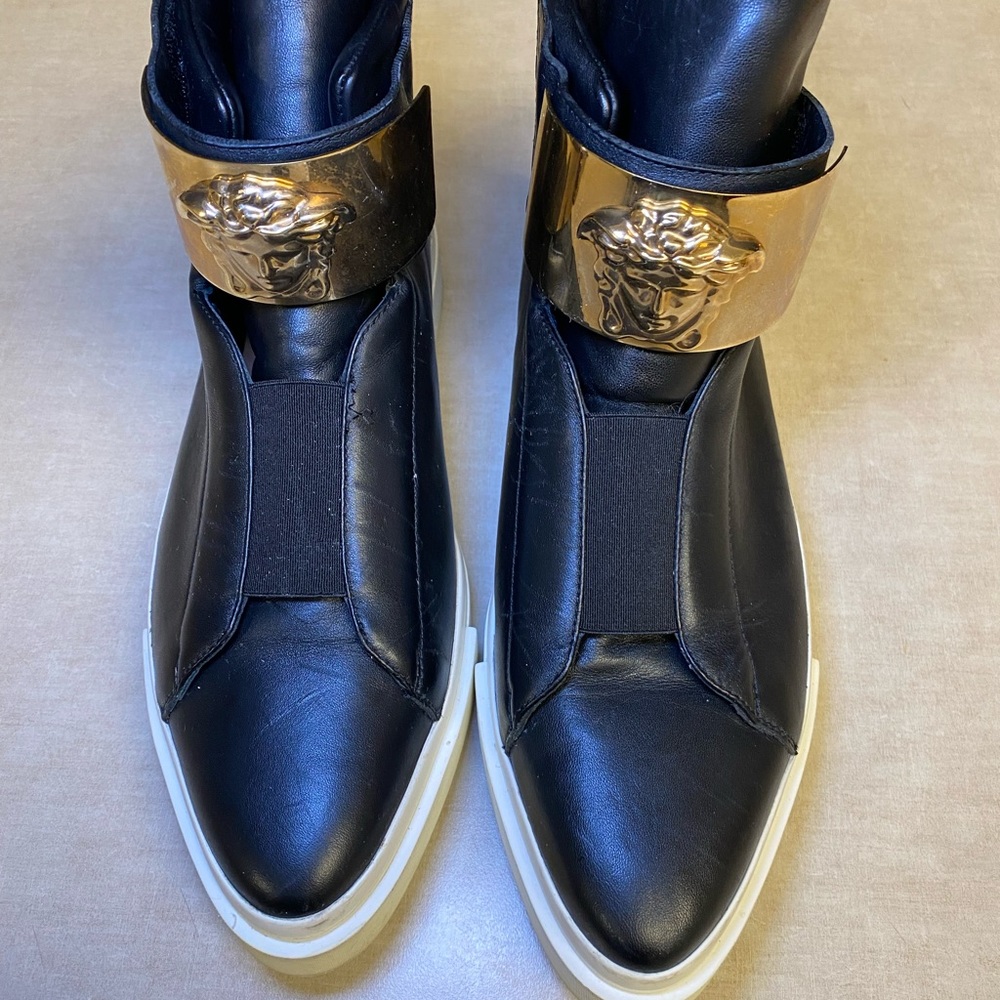 Authentic Versace Shoe/Sneaker - Gem